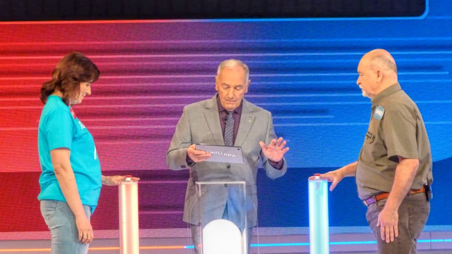 Koniec „sucharów”? Walka o Familiadę ze stawką 15 mln zł